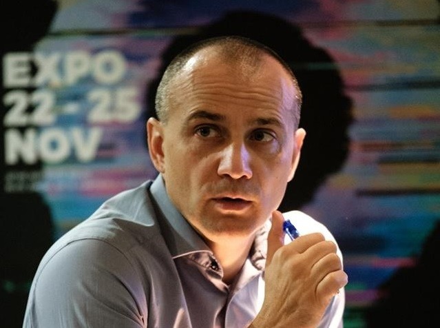 Dan Petre, sociolog: Închiderea școlilor și organizarea alegerilor a ...