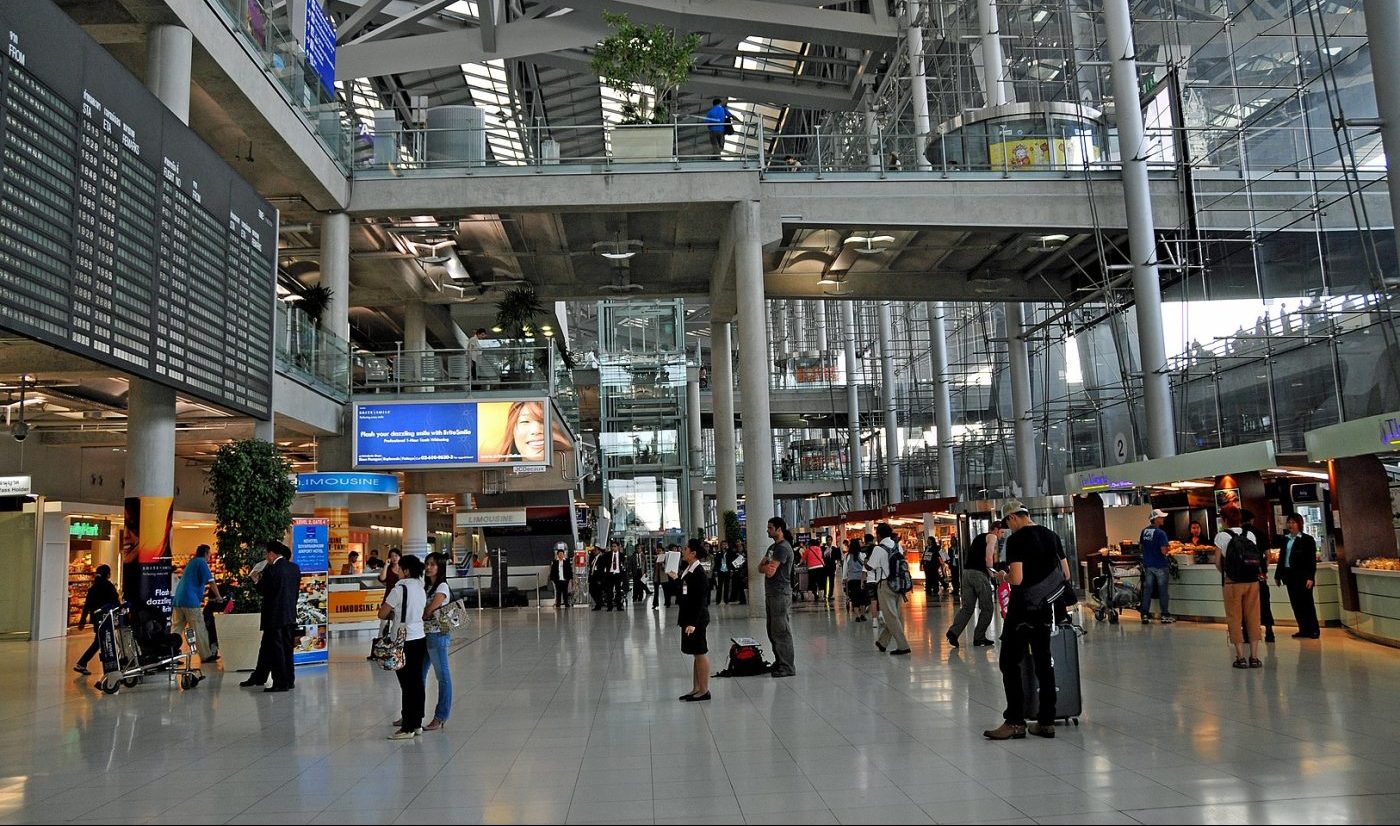 Un indian a fost arestat pe Aeroportul Internațional din Bangkok cu 17 ...