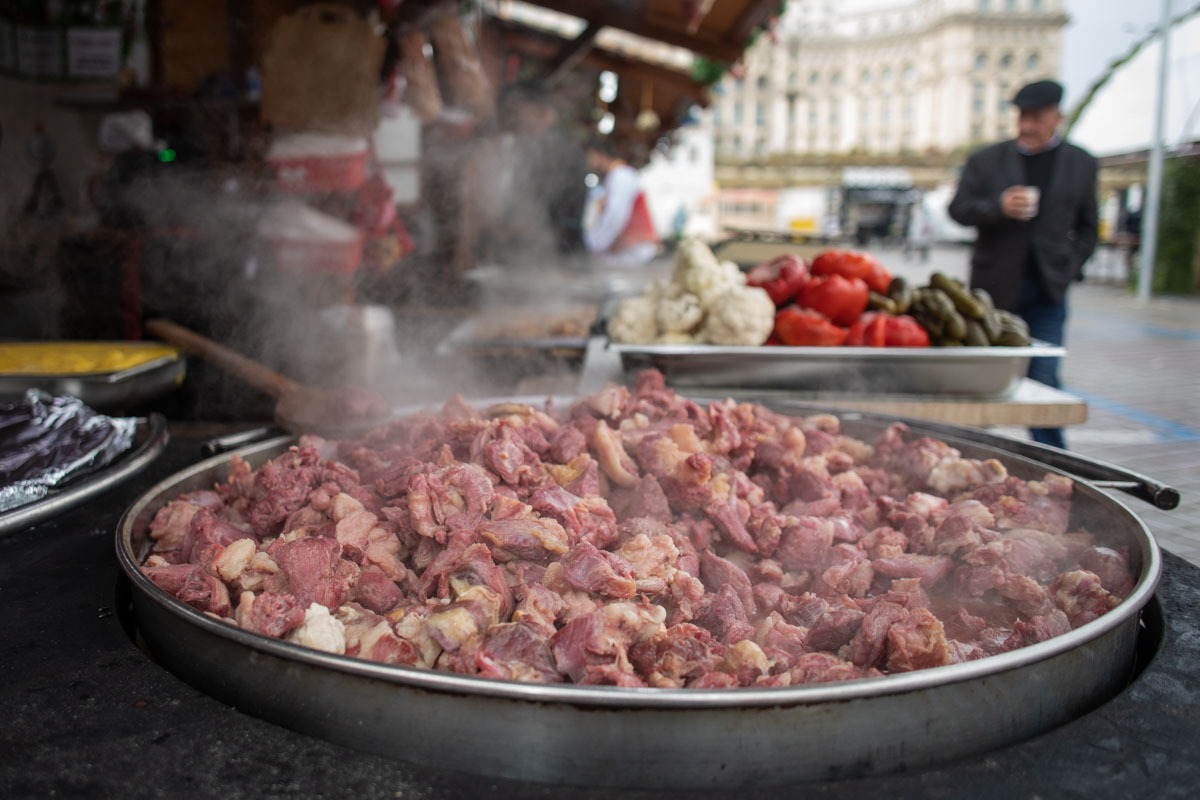 Președintele Asociației Producătorilor de Carne de Porc din România ...