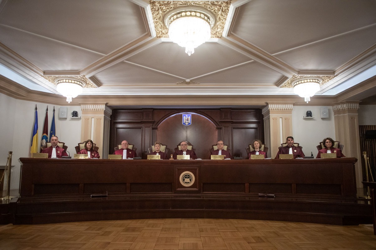 Nicuşor Dan vrea să retrimită în Parlament legea Vexler, deși CCR i-a ...