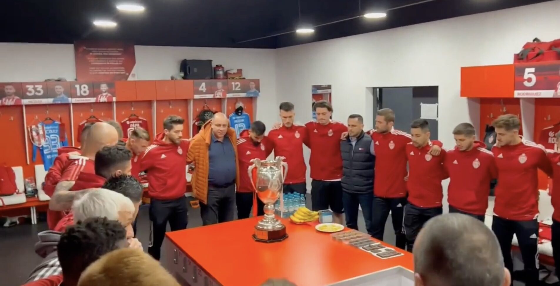 Sepsi OSK Sfântu Gheorghe a învins CFR Cluj cu 3-0 și s-a calificat în ...
