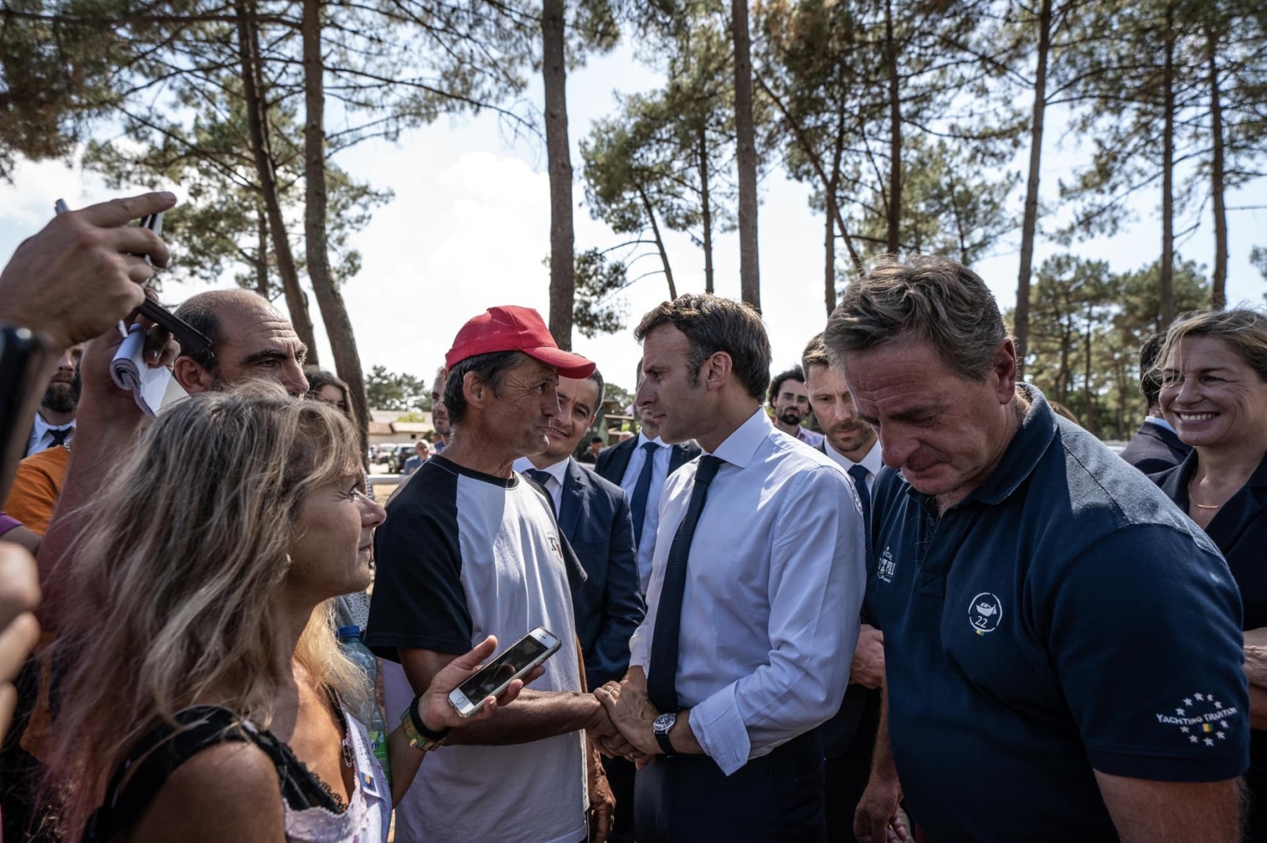 Reforma pensiilor: Emmanuel Macron, o victorie à la Pirus/ Titlurile ...