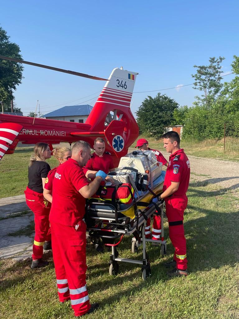 Bebeluş cu insuficienţă respiratorie acută, după intoxicarea cu nitriţi ...