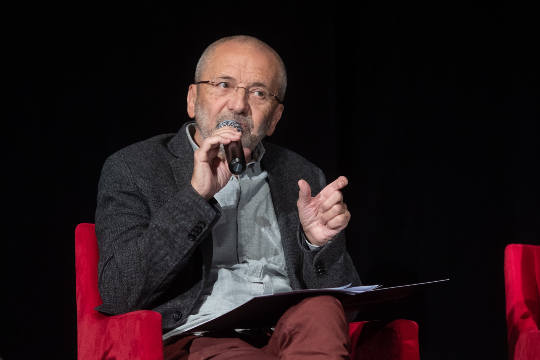 Mircea Toma (CNA): ”Televiziunile au imunitate în campanie” / CNA e ...