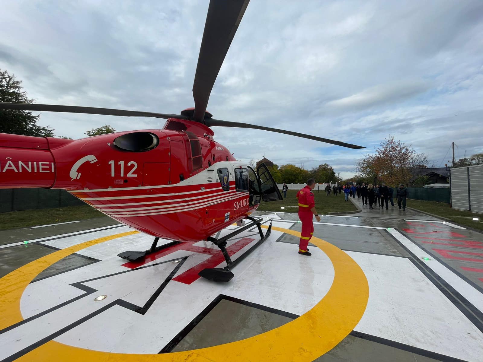 Heliport inaugurat în Botoşani, ultimul dintr-o serie de şapte astfel ...