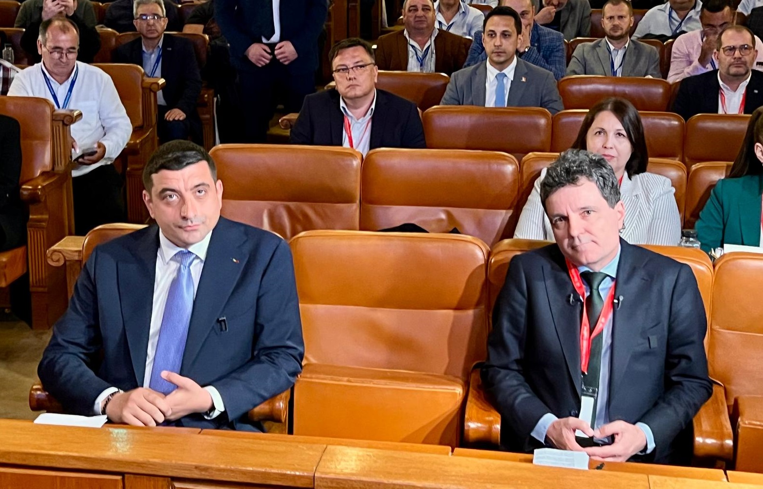 Rezultate alegeri prezidențiale 2025, turul 2. Finala Nicușor Dan ...