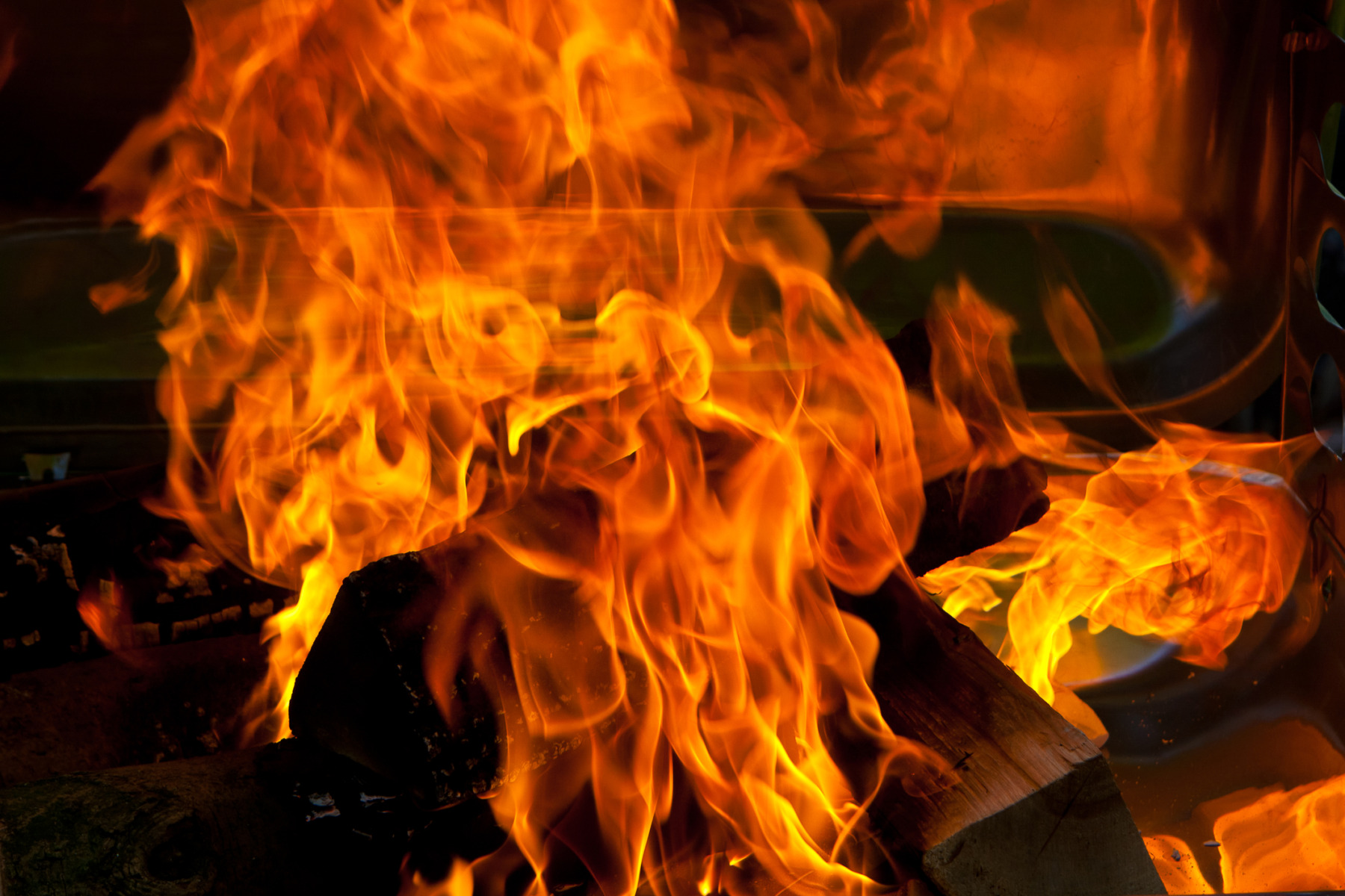 Unsprezece persoane au murit într-un incendiu la un azil din Bosnia